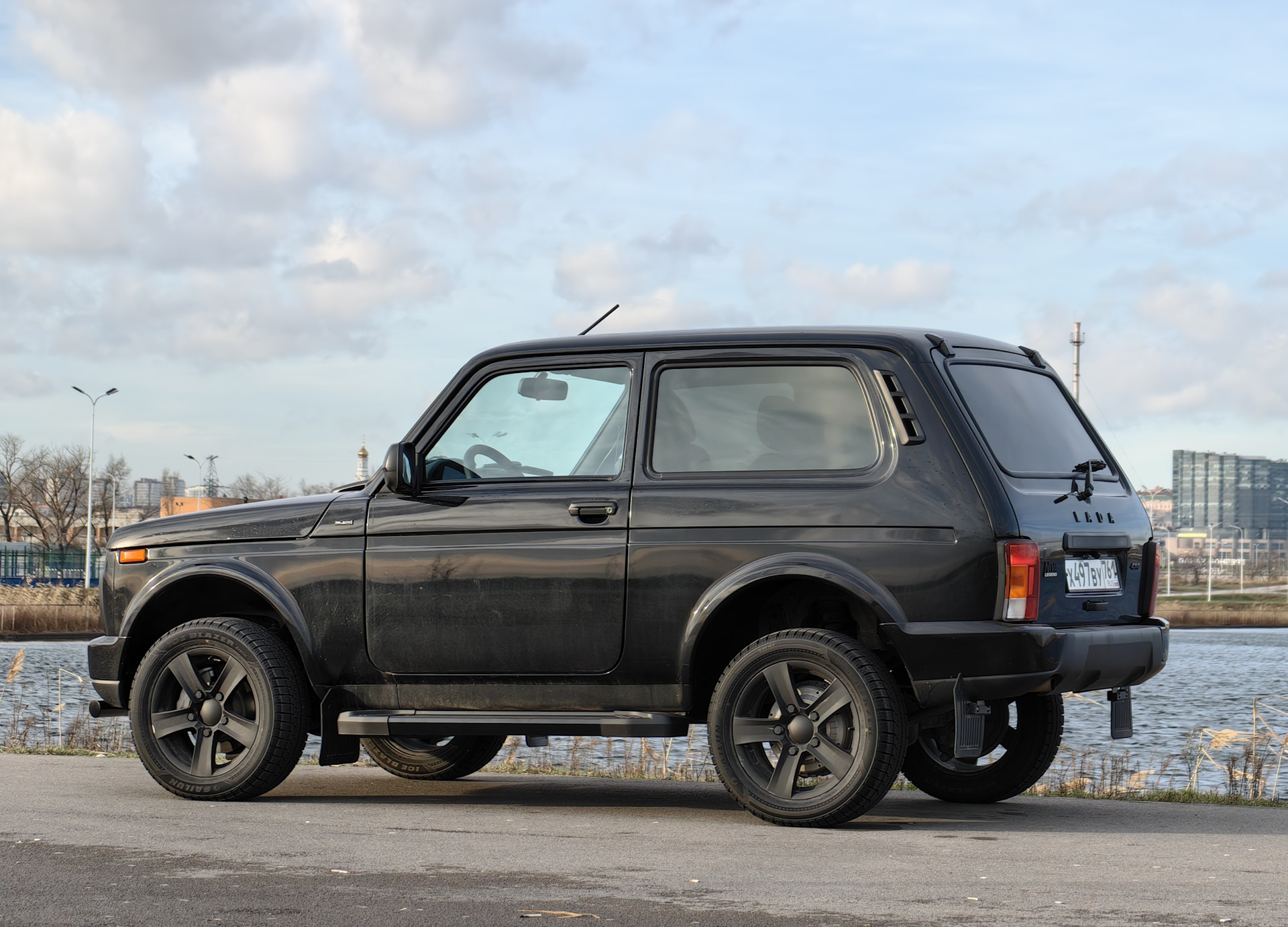"Man in Black" — Lada 4x4 3D, 1,7 л, 2023 года | фотография | DRIVE2