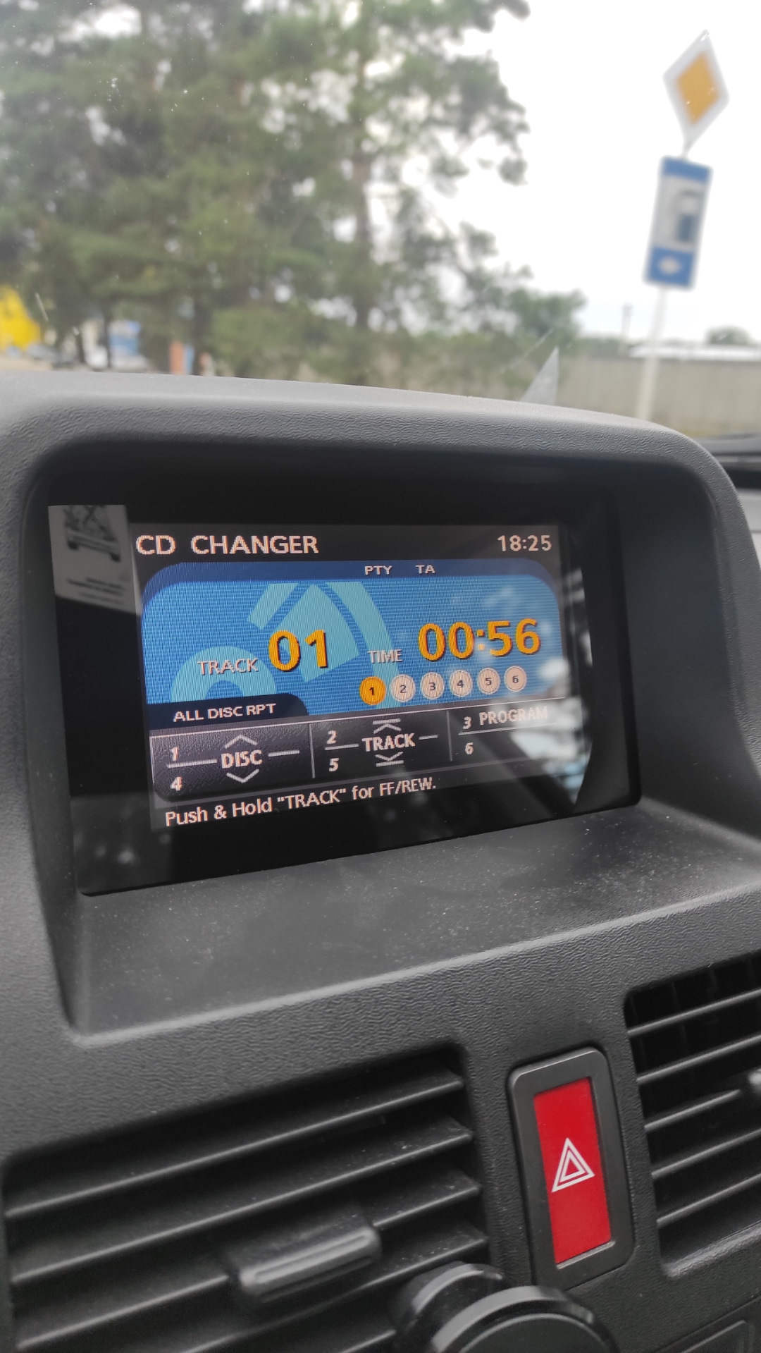 Цветной дисплей, замена стекла — Nissan Almera II (N16), 1,8 л, 2006 ...