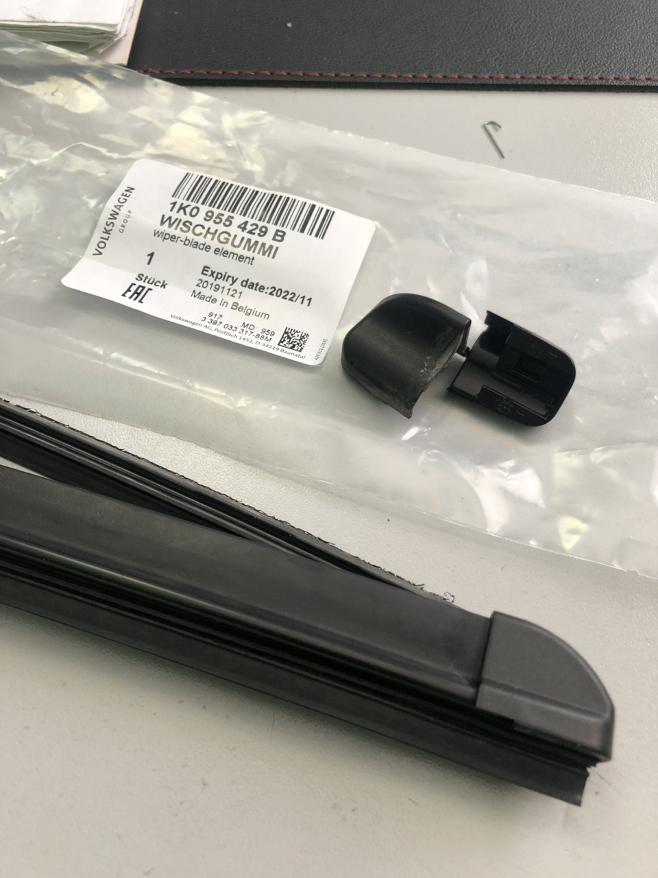 1K0955429B Резинки стеклоочистителя VAG | Запчасти на DRIVE2