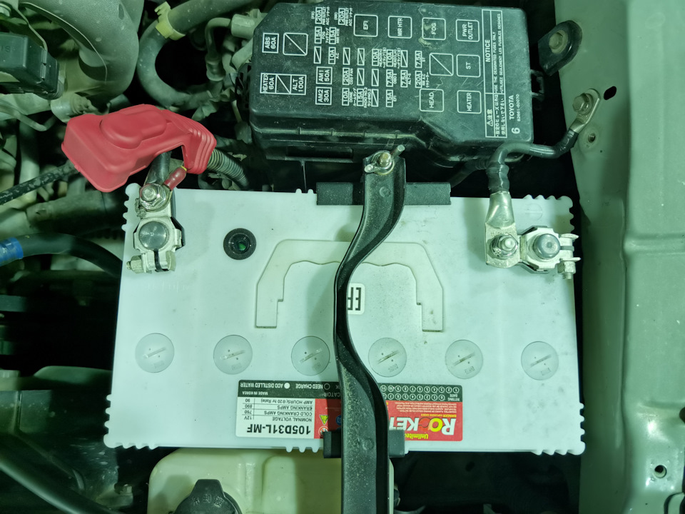 №4: Да будет свет — Toyota Land Cruiser Prado 90-series, 2,7 л, 1999 ...