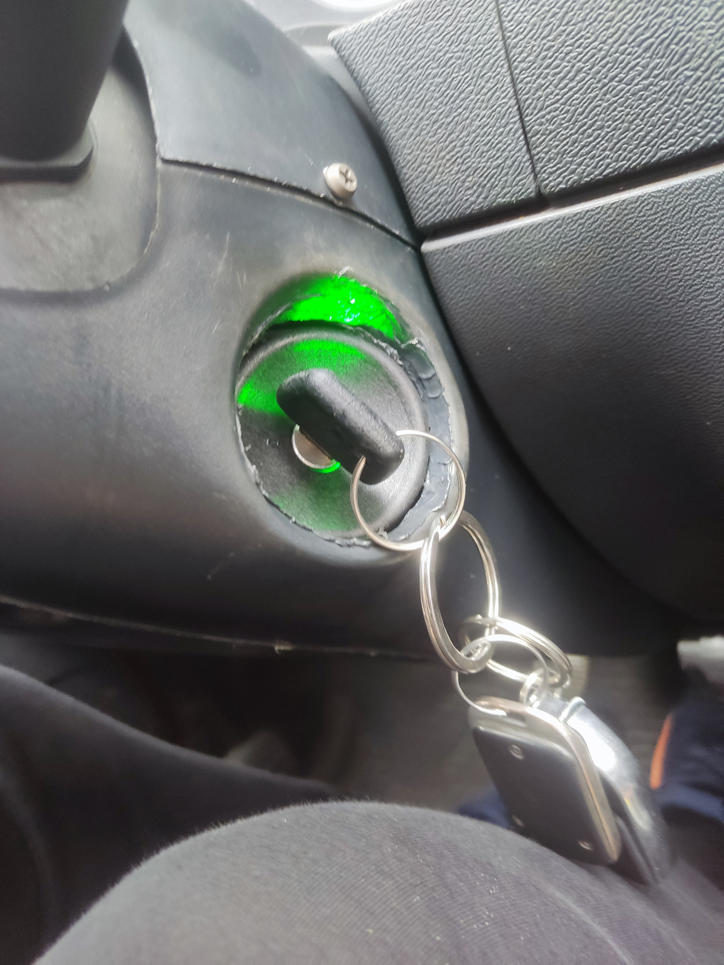 Решена проблема замка зажигания — FIAT Albea, 1,4 л, 2008 года ...
