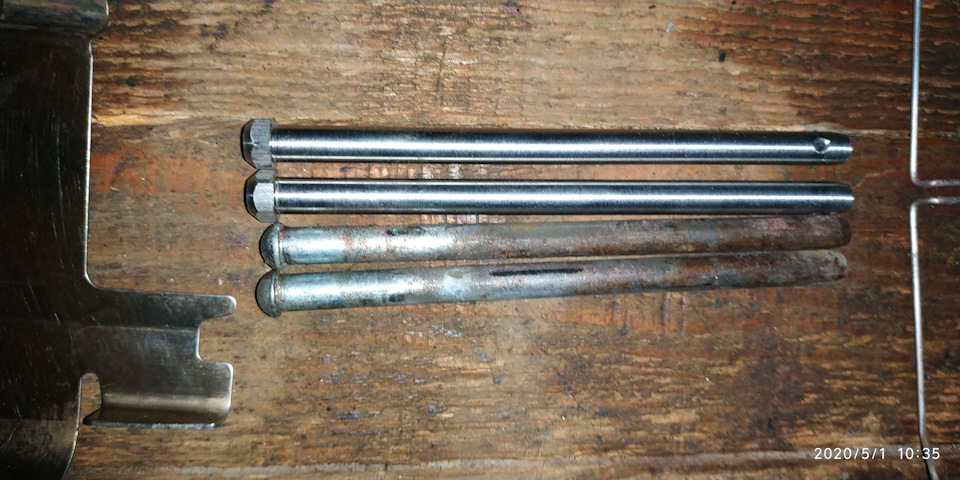 219. Направляющие (штифт) Toyota 90240-06014 передних суппортов из ...