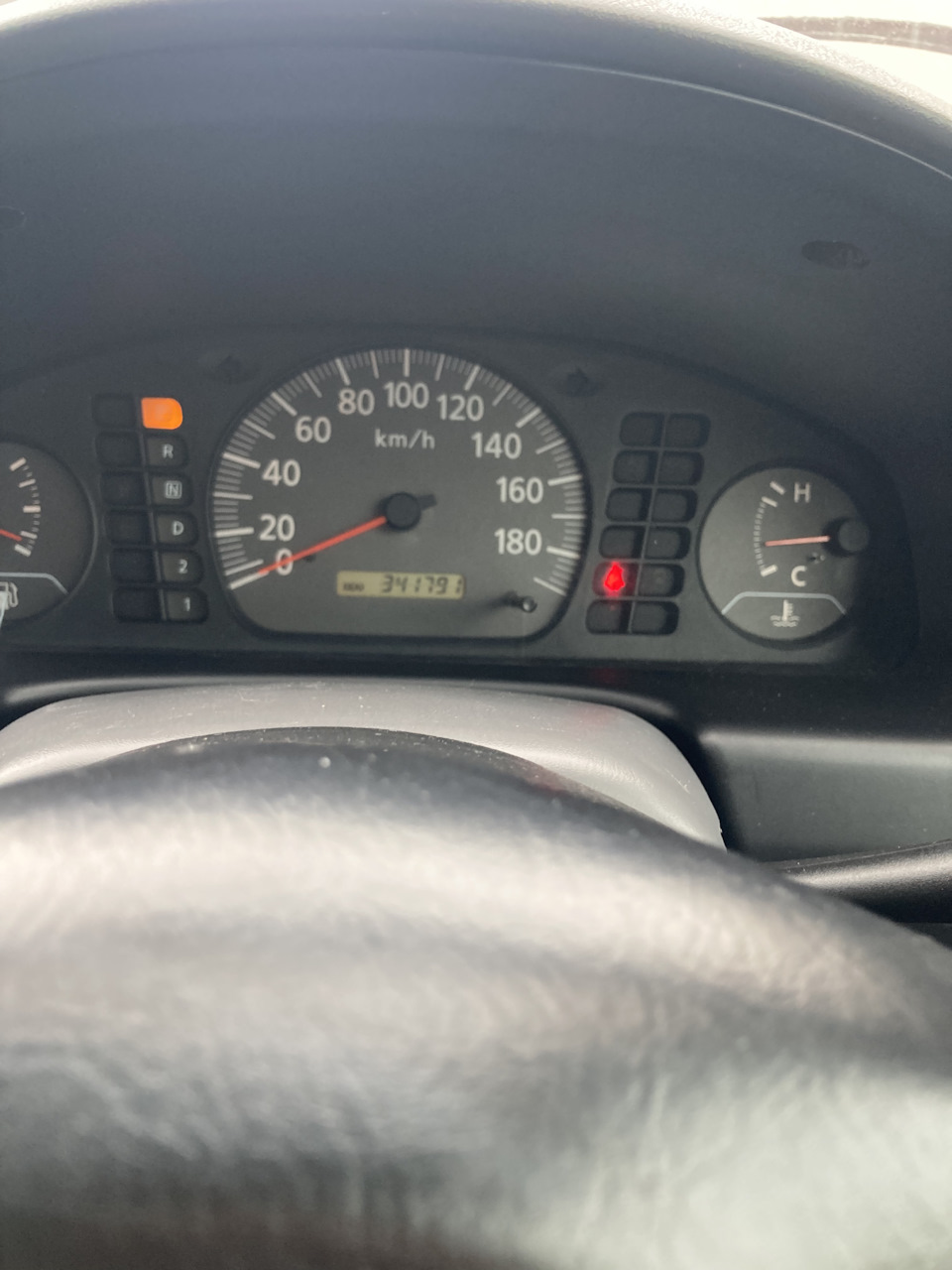 Обслуживание подвески, замена горловины и задних подкрылок — Nissan ...