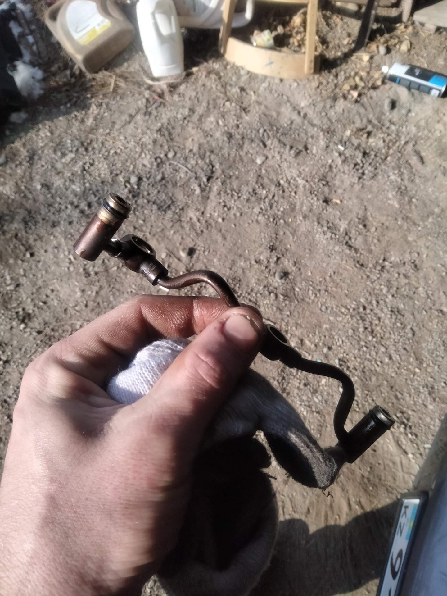 Замена редукционных клапанов — Audi A6 (C5), 2,4 л, 1998 года ...