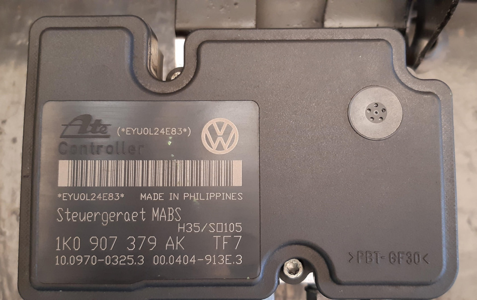 Блок ABS + ASR 1K0 907 379 AK на Volkswagen Golf Mk6, Skoda Octavia A5 ...