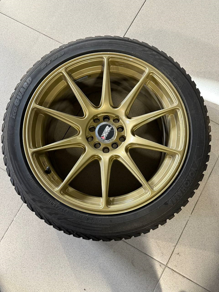 Шины зимние шипованные Yokohama 235/45 R18, литые диски XXR 8,5Jx18 ...