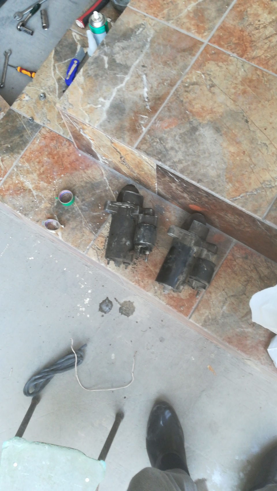 Щетки BOSCH — Lada Приора седан, 1,6 л, 2008 года | запчасти | DRIVE2