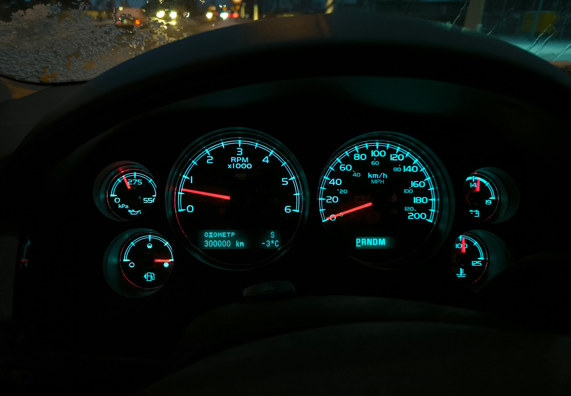 300 000 км. — Chevrolet Tahoe (GMT900), 5,3 л, 2013 года | просто так ...