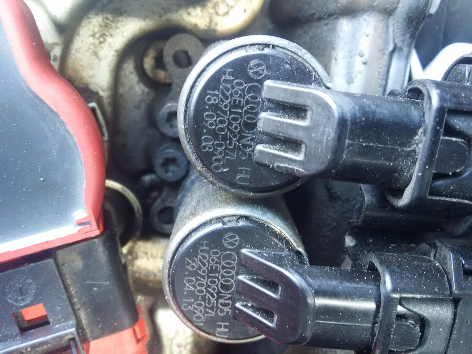 О том как проверить клапана фазорегуляторов — Audi A6 (C6), 2,8 л, 2008 ...