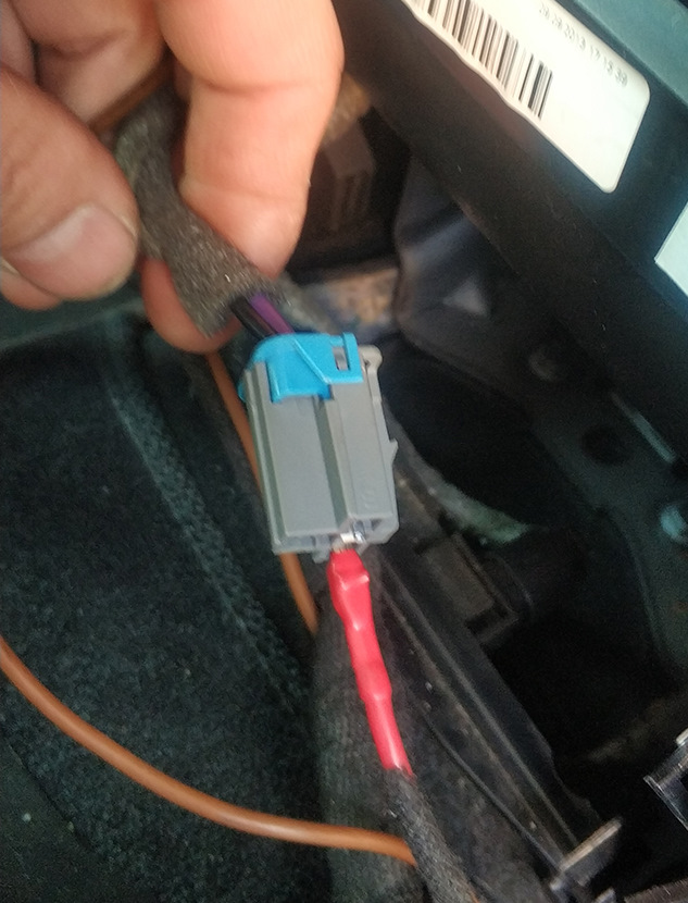 Штатный инвертор 220в в Insignia. Часть вторая — монтаж. Финал! — Opel ...