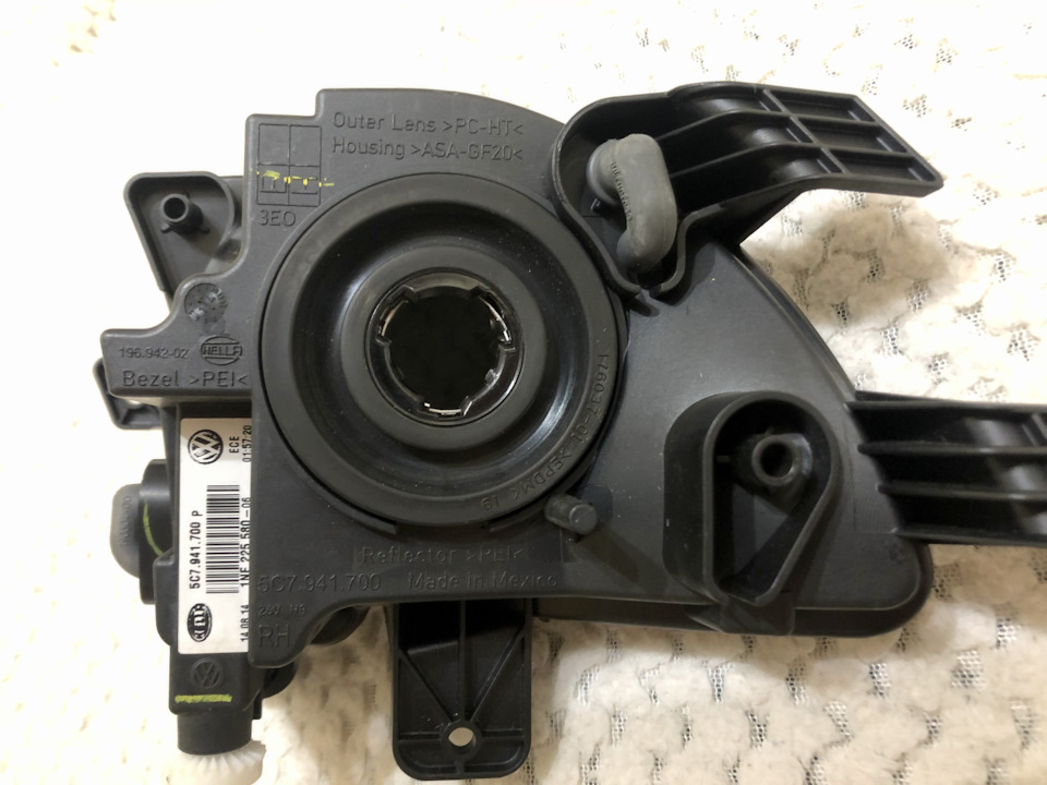 OEM птф. — Volkswagen Jetta VI, 1,4 л, 2015 года | стайлинг | DRIVE2