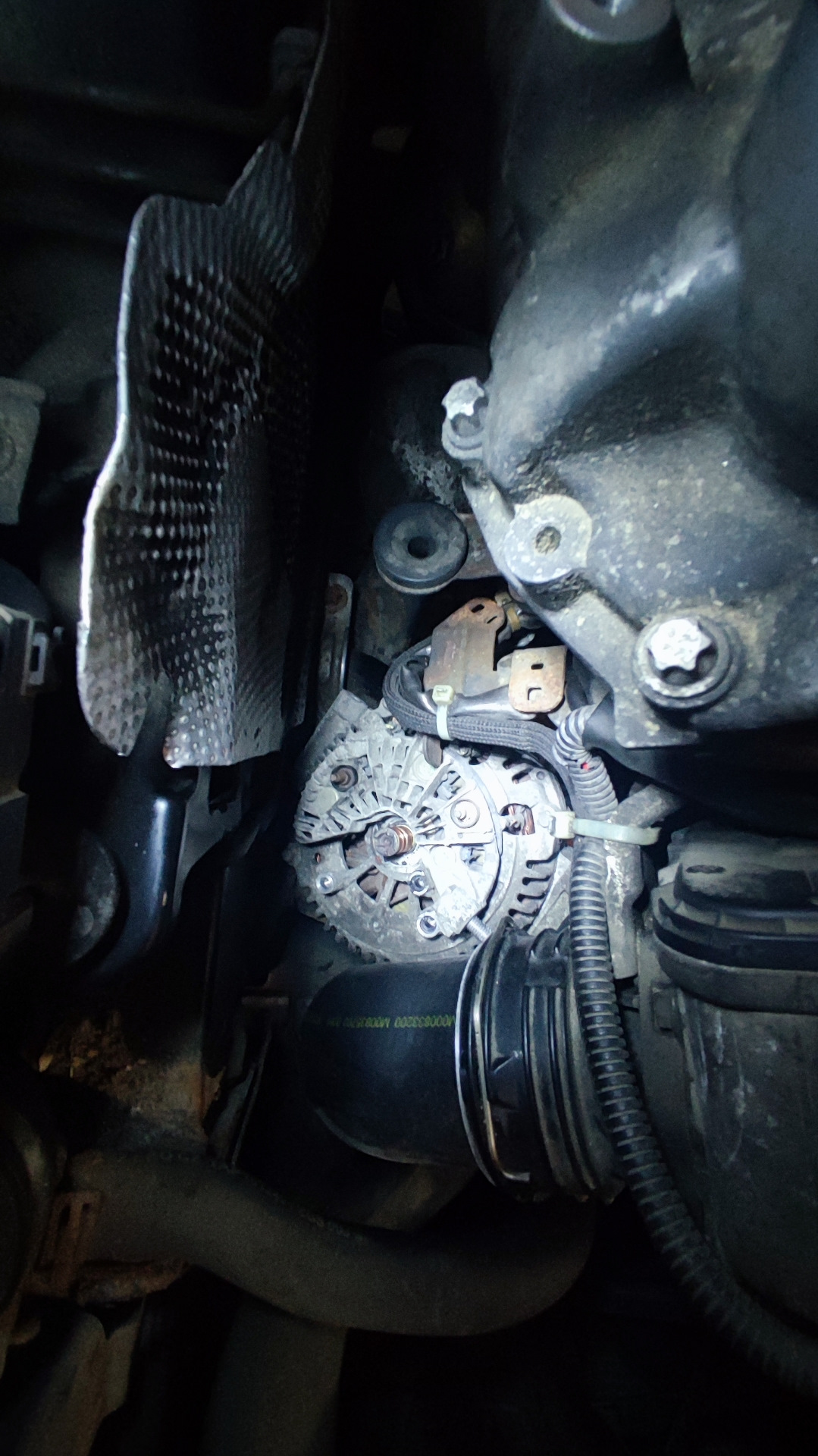 Нет связи с генератором — Mercedes-Benz E-Class (W211), 3 л, 2008 года ...