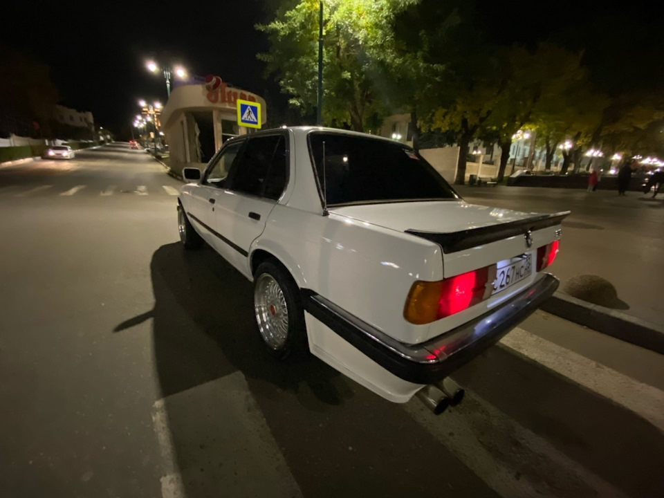 Bmw e30 Снежка, снова на дорогах — BMW 3 series (E30), 1,6 л, 1986 года | визит на сервис | DRIVE2