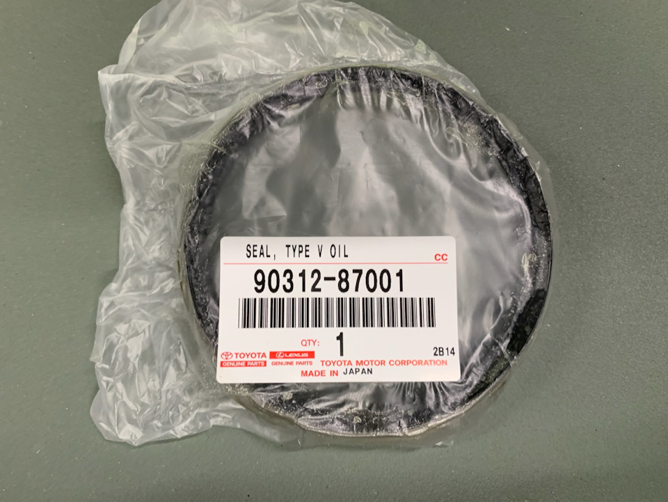 Второй раз за 252,000 км меняю левый ступичный.Это нормально. — Toyota ...