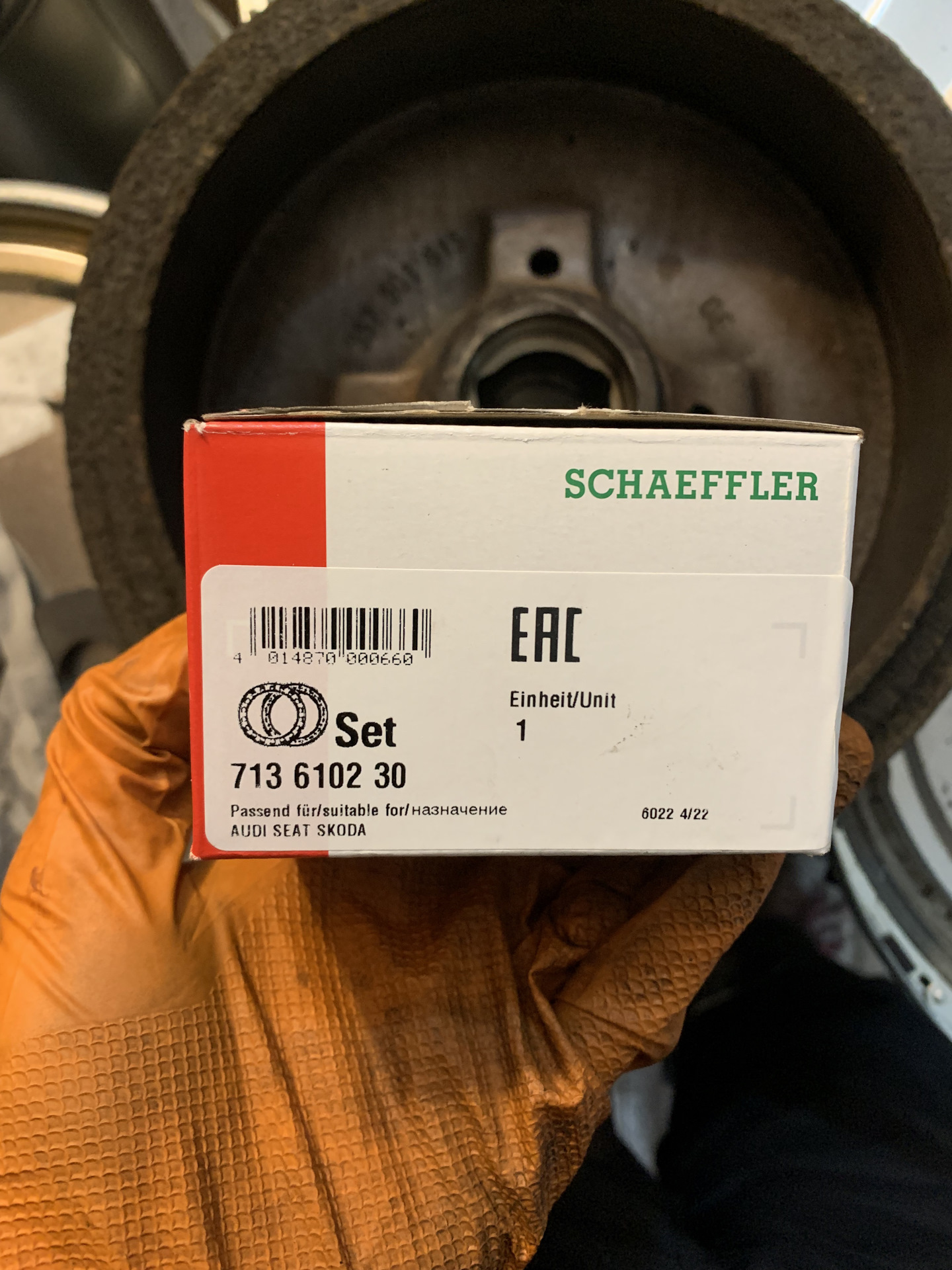 Замена задних ступичных подшипников — Volkswagen Passat B4, 1,8 л, 1994 ...