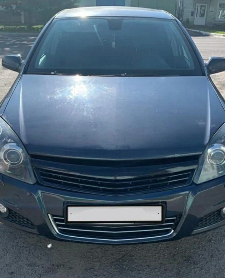 #3 GM Площадка под номерной знак от CRUZE — Opel Astra H, 1,8 л, 2007 ...