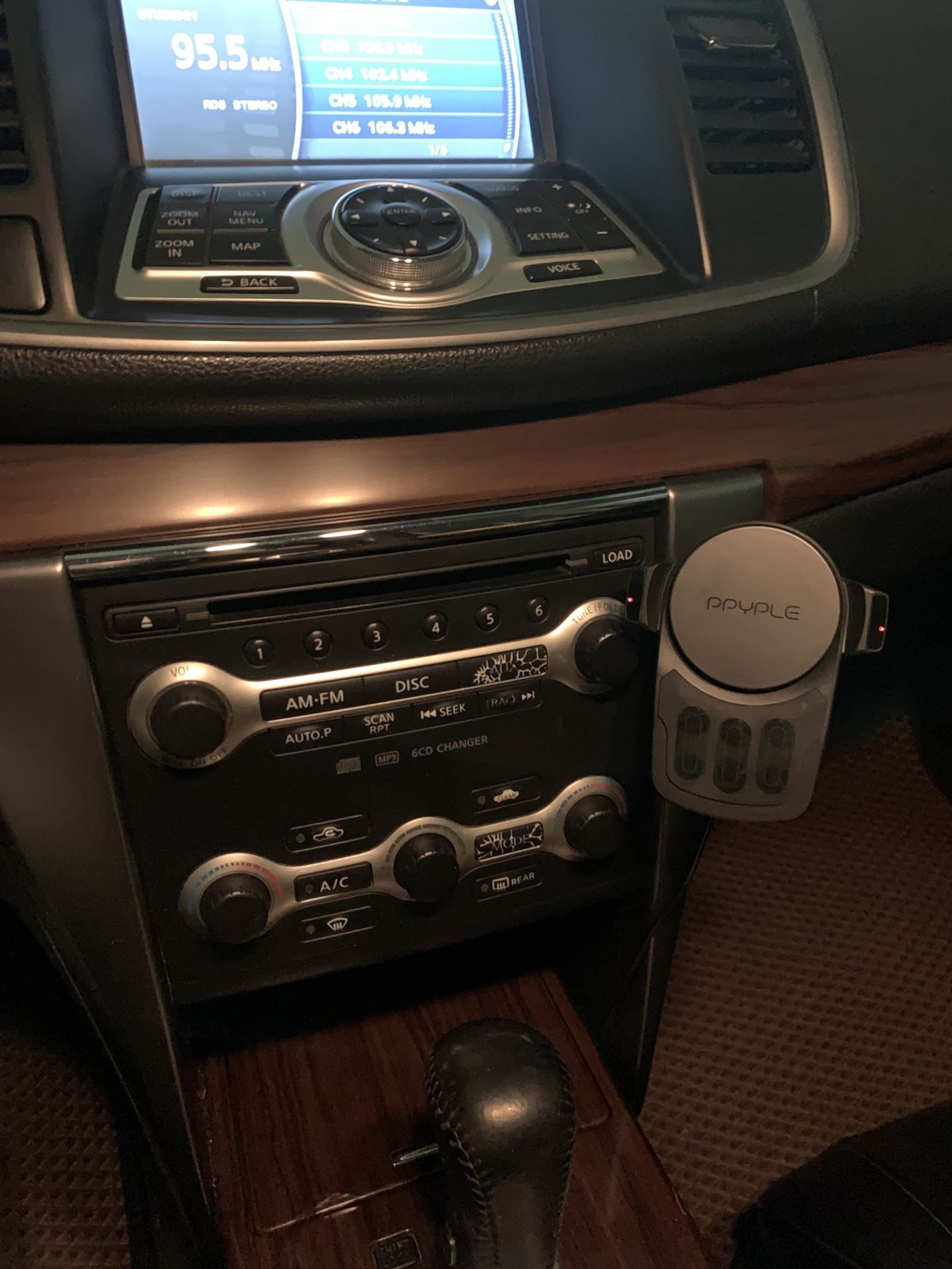 Замена водительской обшивки и беспроводное з/у — Nissan Teana (J32), 3 ...