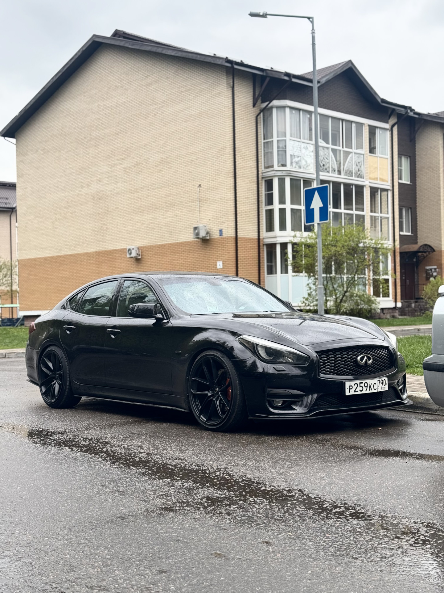 Новые диски — Infiniti Q70, 3,7 л, 2014 года | тюнинг | DRIVE2