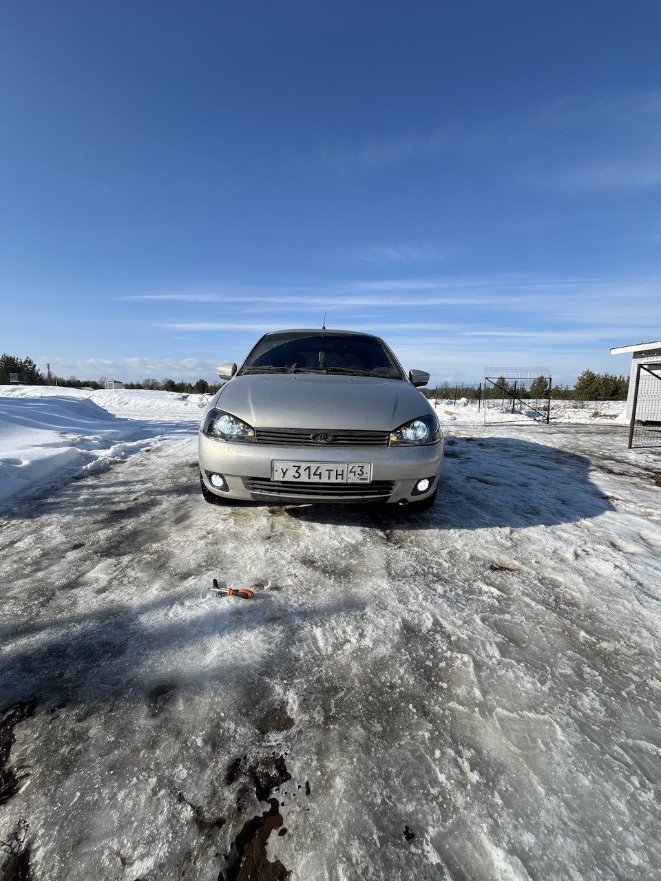 Туманки + новые стекла — Lada Калина Хэтчбек (1G), 1,6 л, 2011 года ...