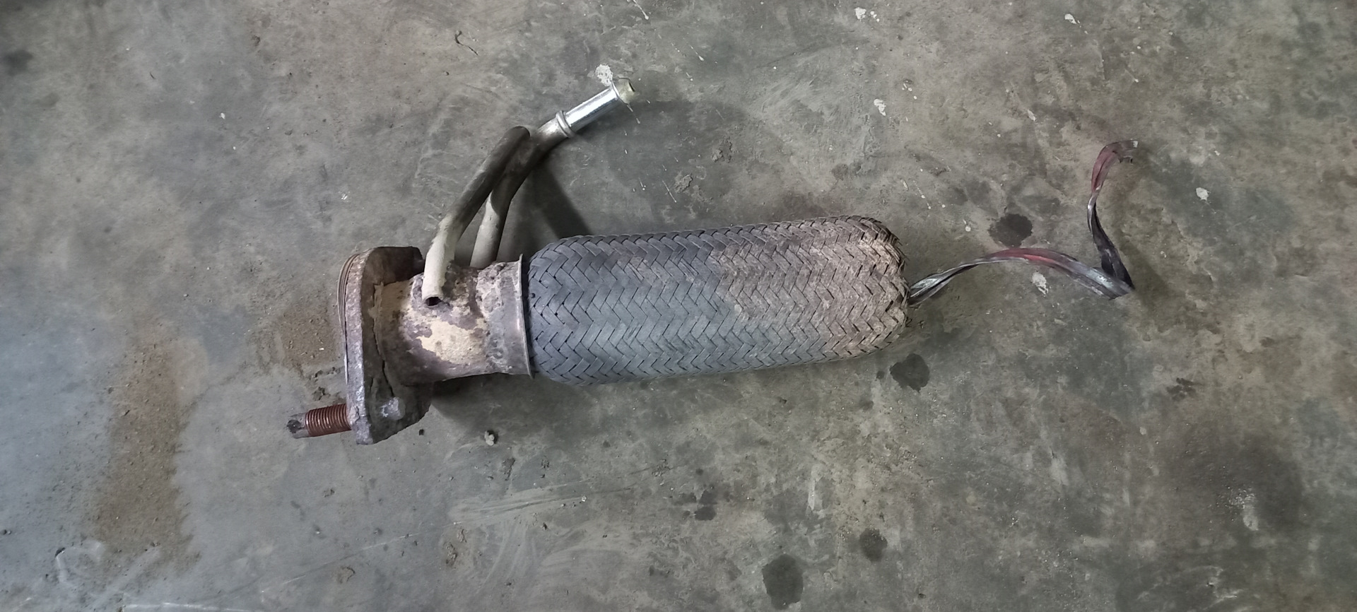 Замена приёмной трубы выхлопной системы. — KIA Soul (2G), 1,6 л, 2016 ...