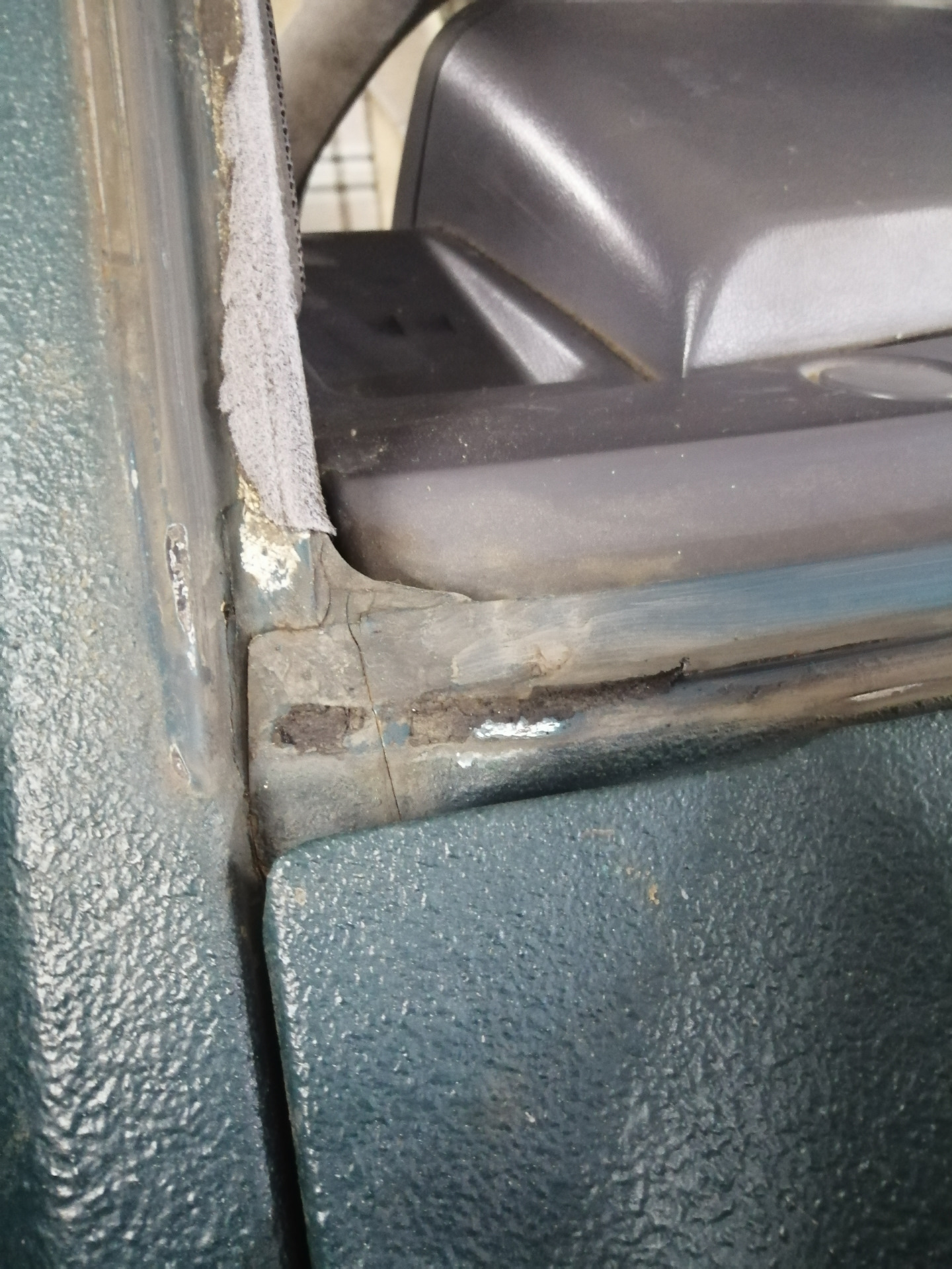 Замена резинки лобового стекла — Nissan Safari (Y60), 4,2 л, 1997 года ...