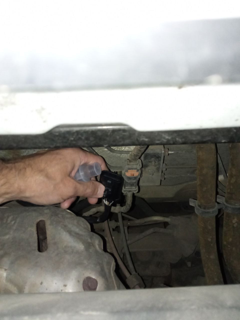 Замена верхнего кислородного датчика — Chery Tiggo 5, 2 л, 2016 года ...