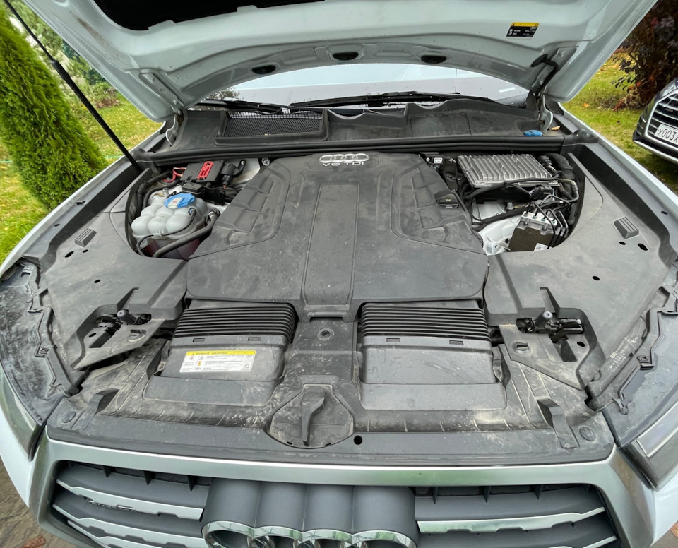 Ремонт радиатора кондиционера — Audi Q7 (2G), 3 л, 2017 года | визит на ...