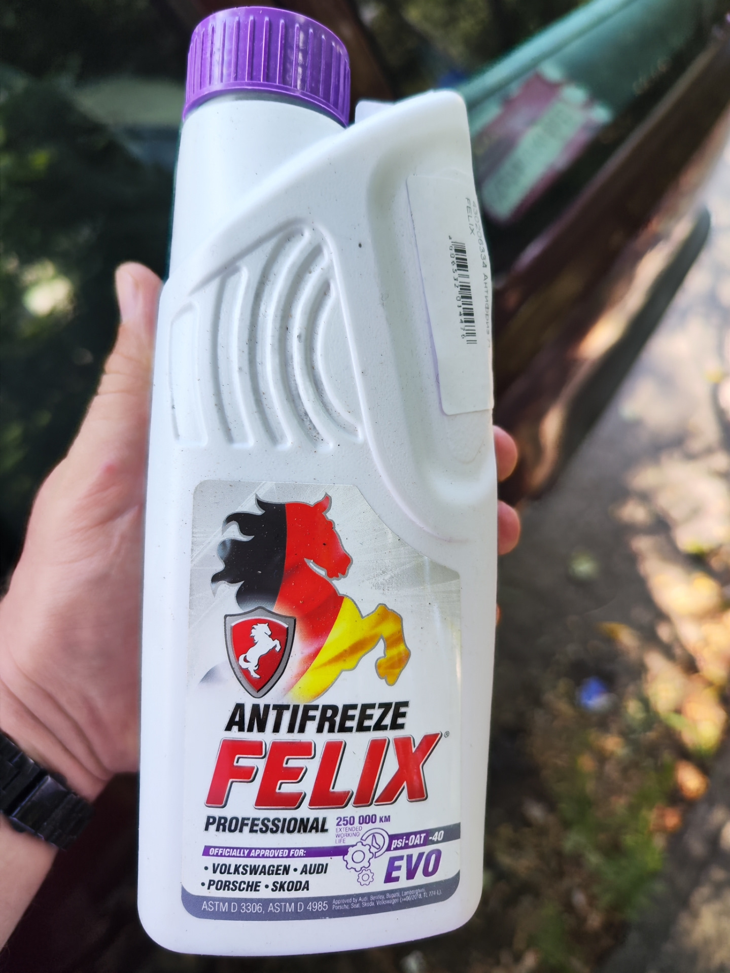 Замена датчика включения вентилятора охлаждения — Volkswagen Golf ...