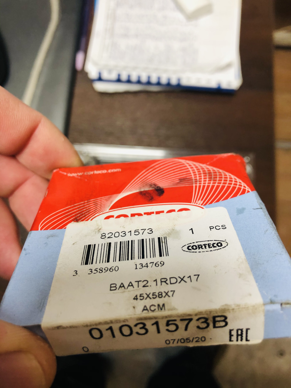 Замена заднего коренного сальника — BMW X5 (E70), 3 л, 2007 года ...