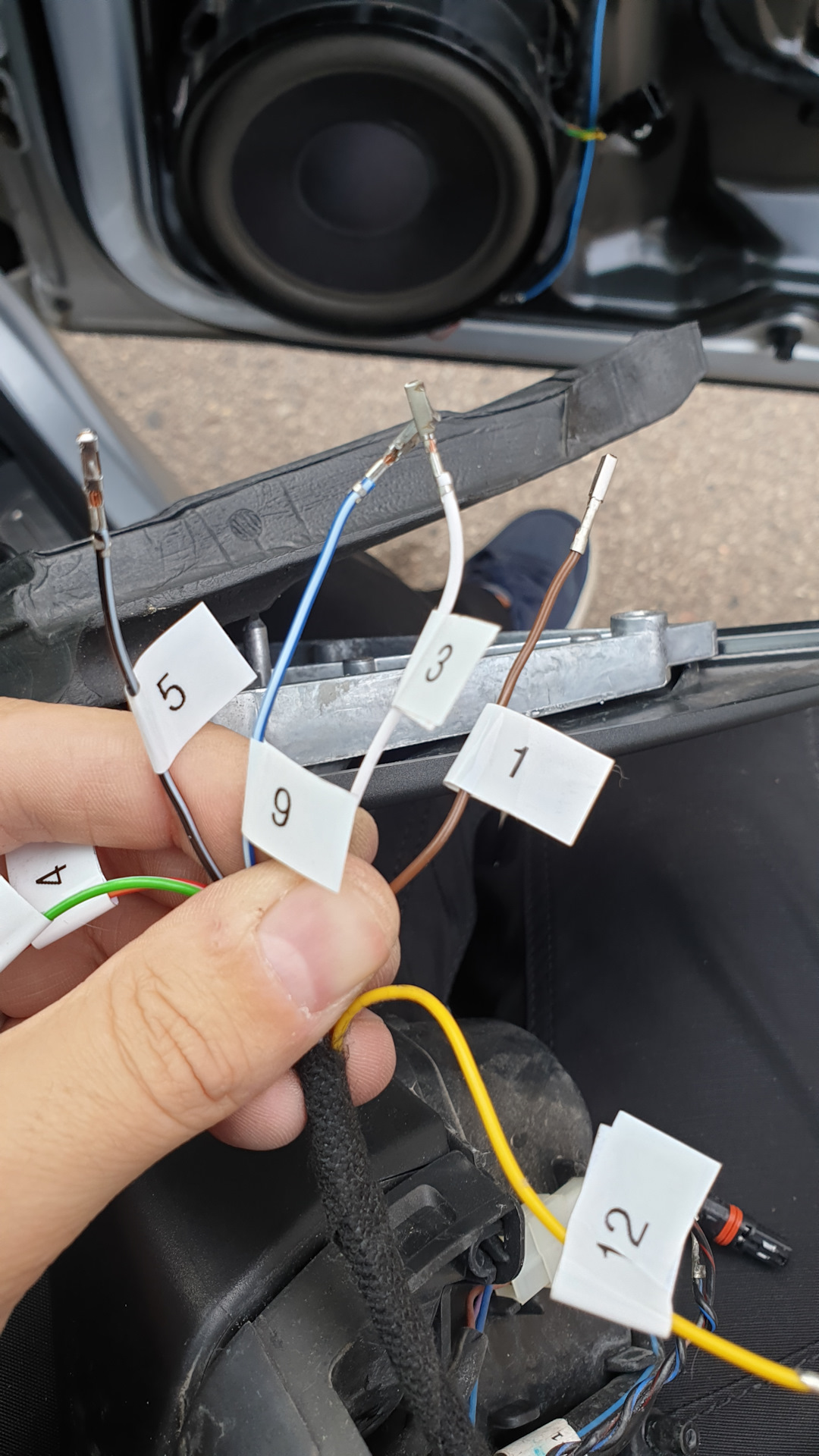 [Retrofit] Passenger mirror memory (down on reverse) — Volkswagen ...