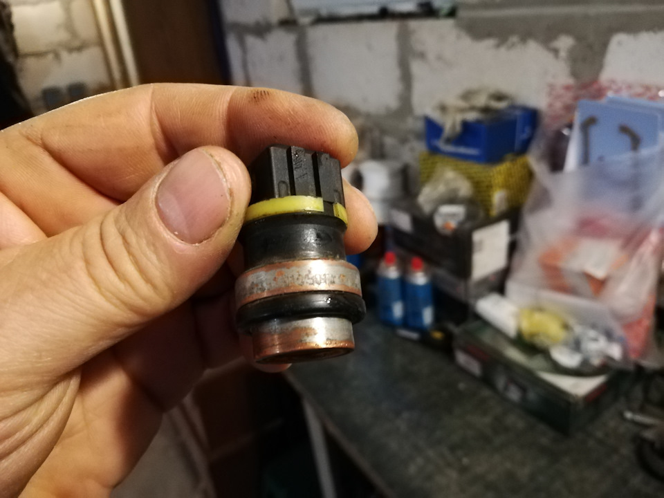 ДТОЖ и Термостат — Volkswagen Passat Variant (B3), 2 л, 1993 года ...