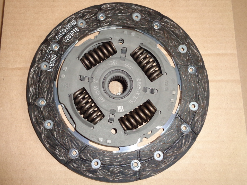 Замена комплекта сцепления Luk арт. № 620342709. Пробег 122610 км ...