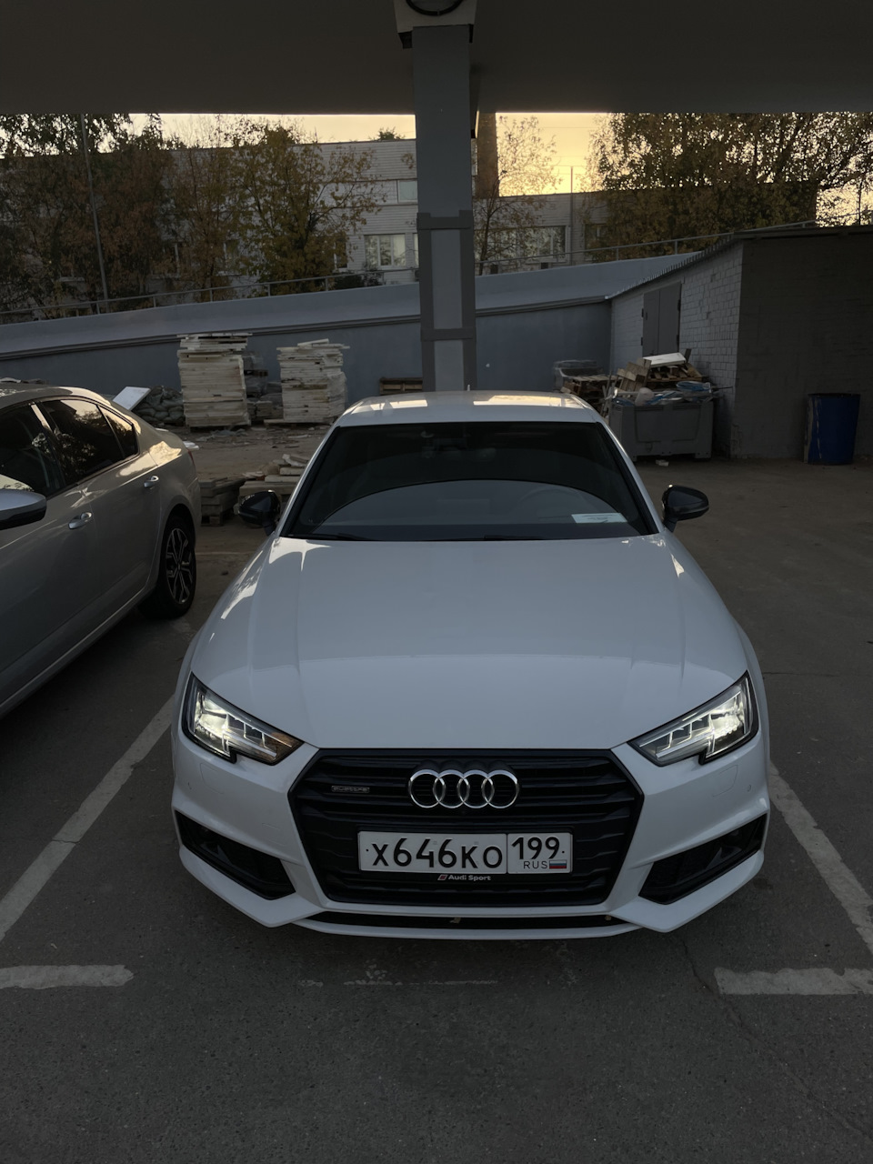 33. Матричные фары (Matrix LED) Часть 2. — Audi A4 (B9), 2 л, 2018 года ...