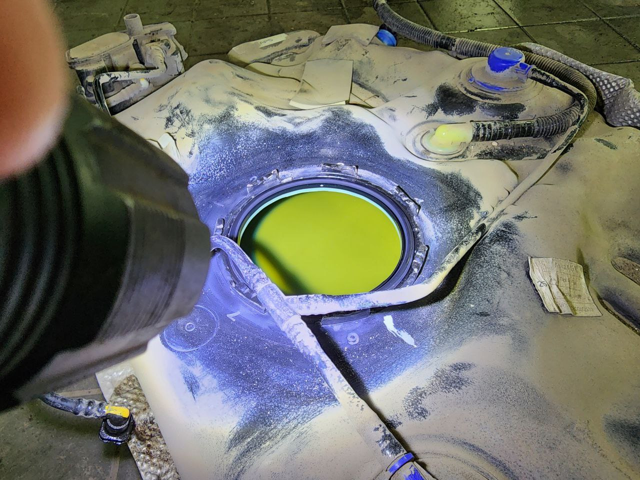 Замена бензонасоса Astra J GTC A14NET — Opel Astra J GTC, 1,4 л, 2012 ...