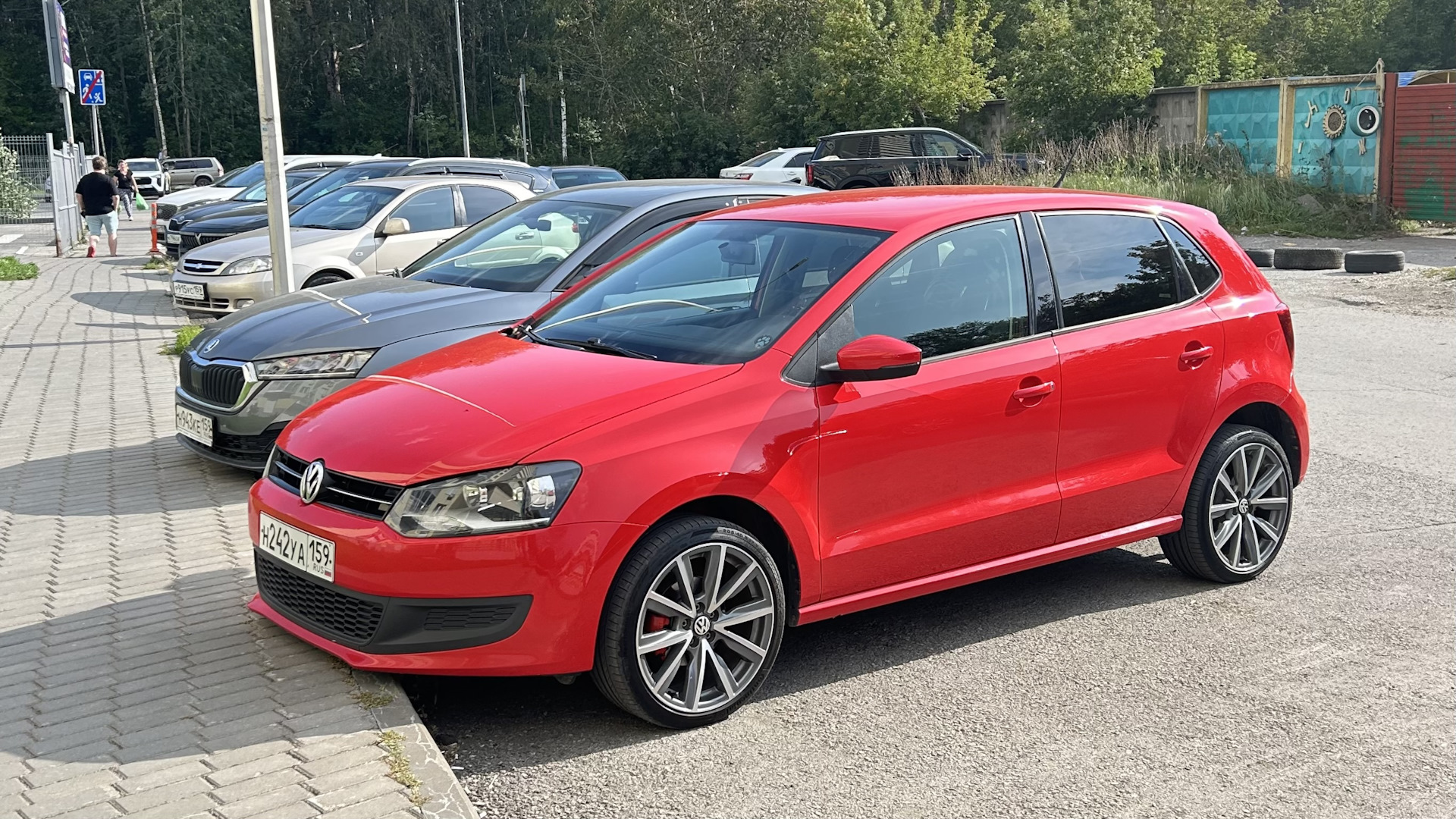 Volkswagen Polo Hatchback Mk5 1.2 бензиновый 2012 | 1.2 TSI DSG на DRIVE2