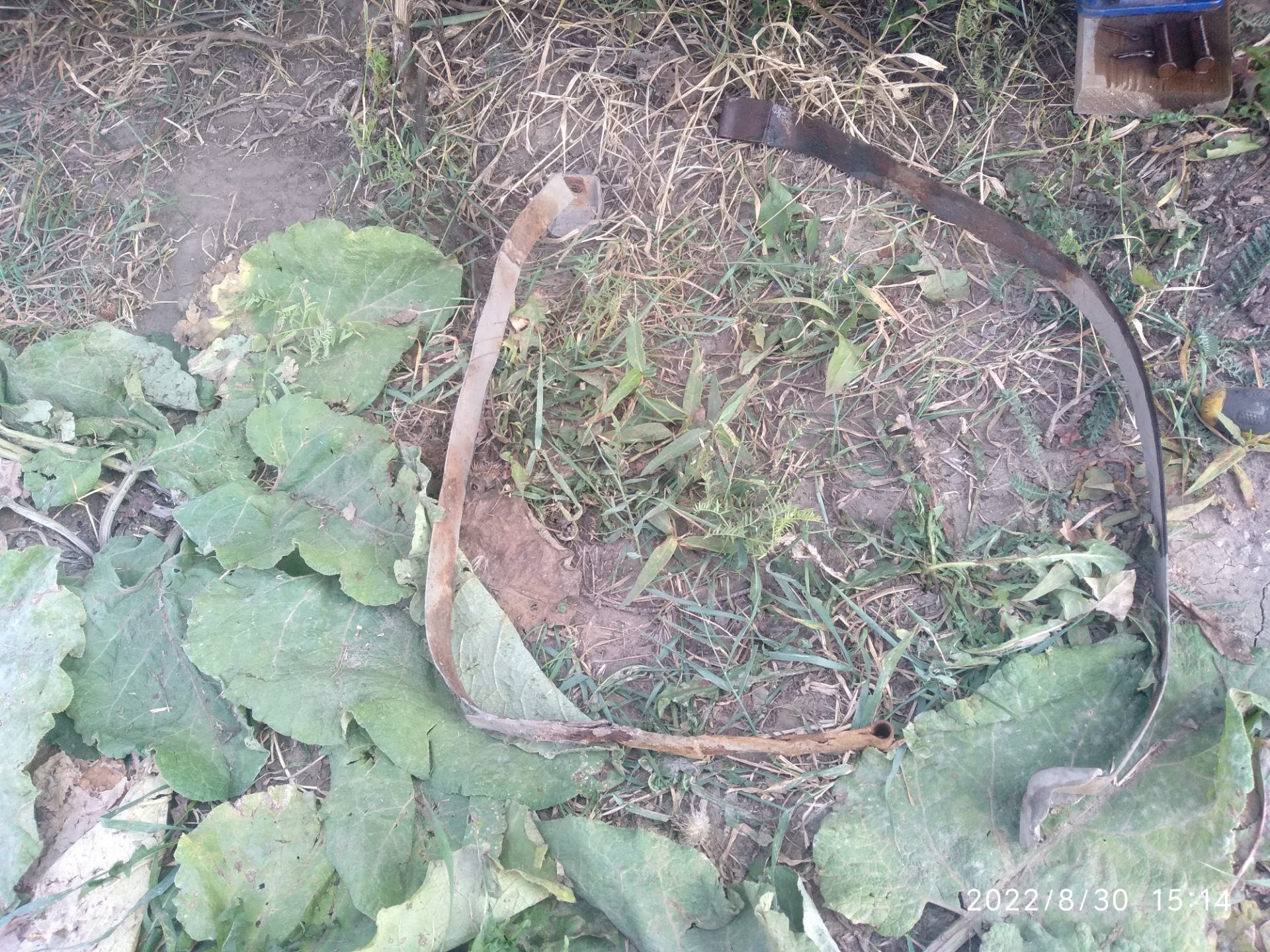 Хомуты на топливный бак и подушки подрессорника. — ГАЗ Газель, 4,6 л ...