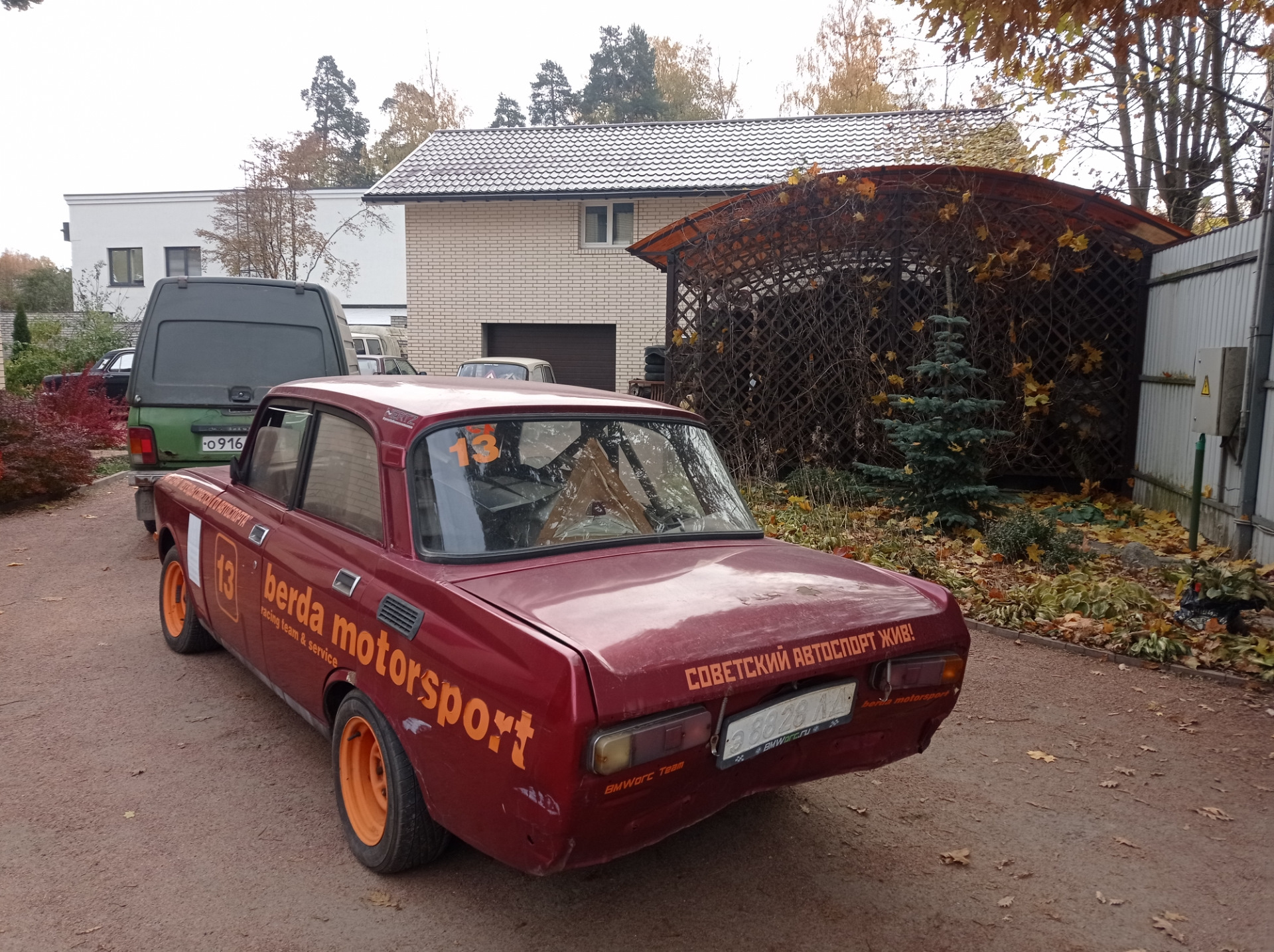 Покупка легендарной гонки — Москвич 2140 SL, 2 л, 1987 года | покупка ...