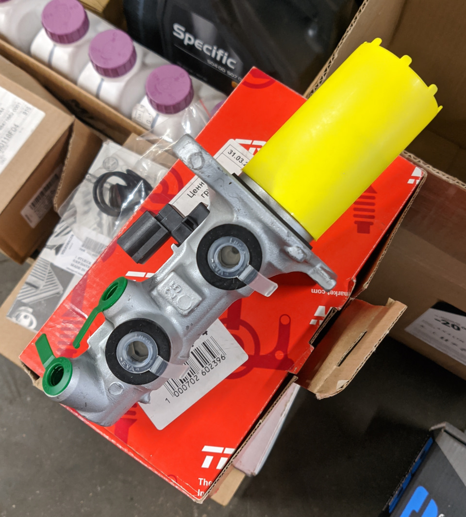 Тормоза ver2.0 (Часть 1) — Volkswagen Passat Alltrack (B8), 2 л., 2016 ...