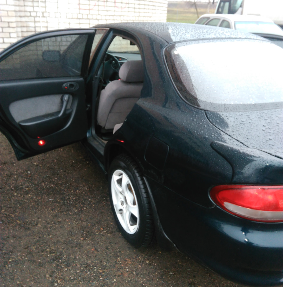 Шторки на заднюю полусферу. — Mazda Xedos 6, 2 л, 1996 года ...