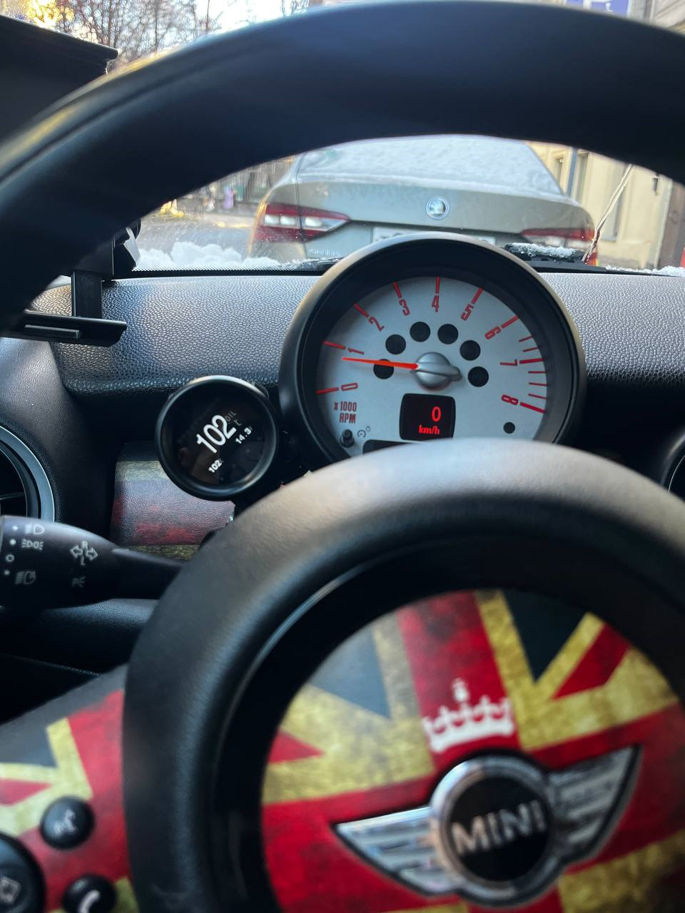 Доп прибор — MINI Cooper Mk II, 1,6 л, 2013 года | аксессуары | DRIVE2