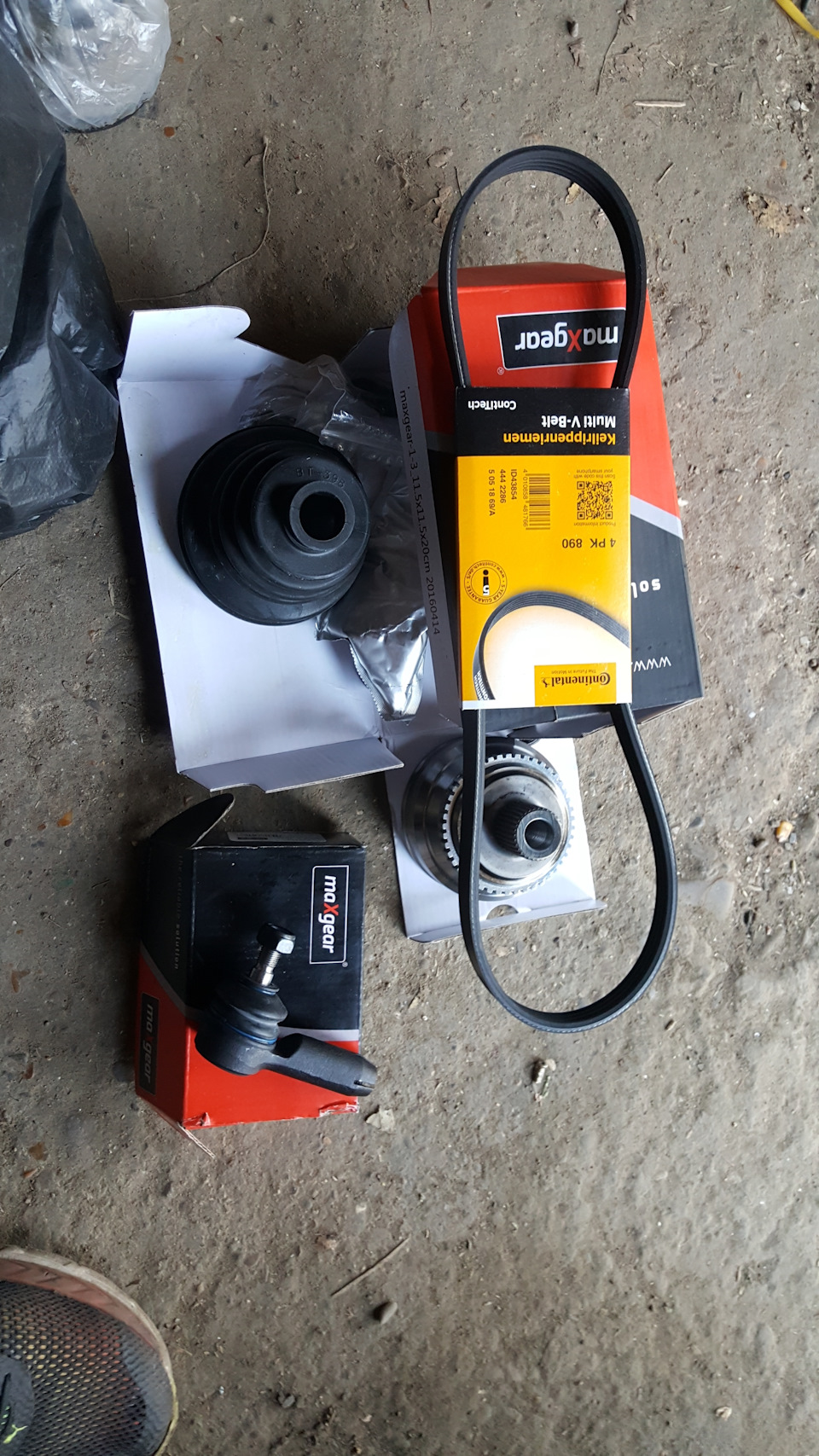 4PK890 Поликлиновой ремень CONTITECH | Запчасти на DRIVE2