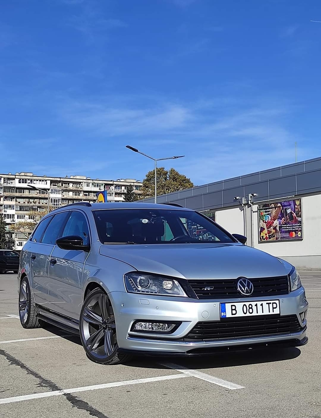 2️⃣7️⃣. Maxton Design на Passat B7 Variant Rline — Volkswagen Passat ...