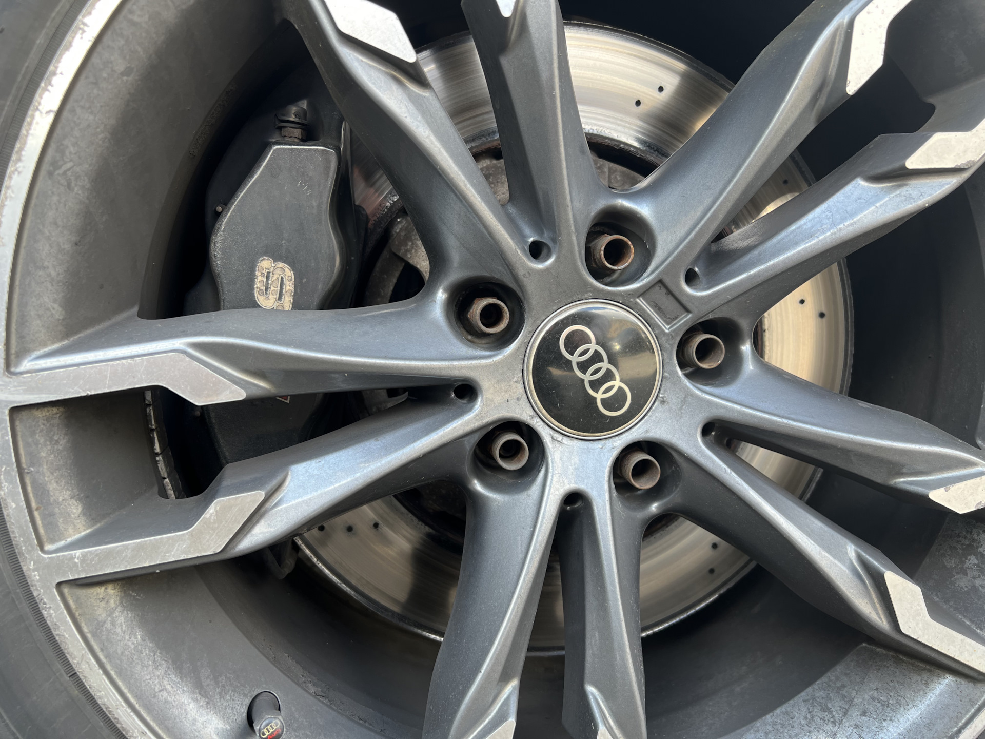 Тормоза rs3 продам ! — Audi A4 Avant (B8), 3,2 л, 2008 года | запчасти ...