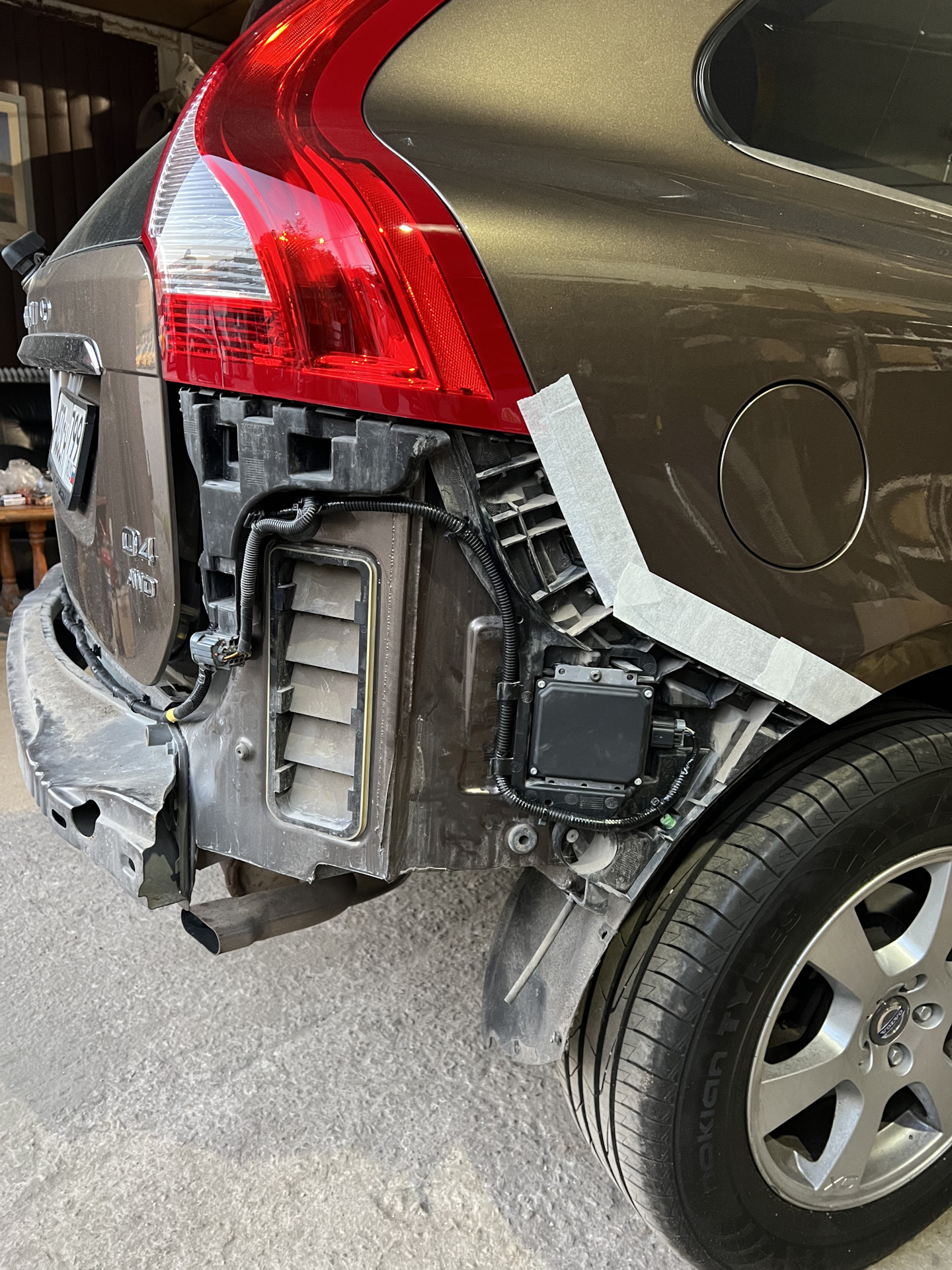 Установка Blis — Volvo XC60 (1G), 2,4 л, 2014 года | тюнинг | DRIVE2