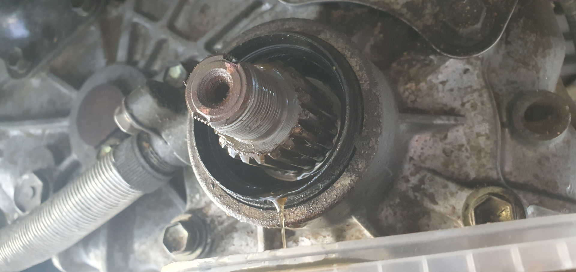 70. Замена сальника раздатки prado 78 — Toyota Land Cruiser Prado 70 ...