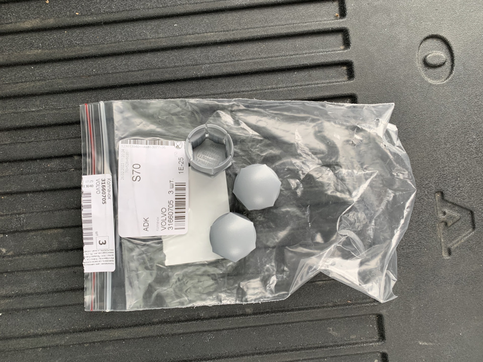 31660705 Колпачок колёсного болта Volvo | Запчасти на DRIVE2