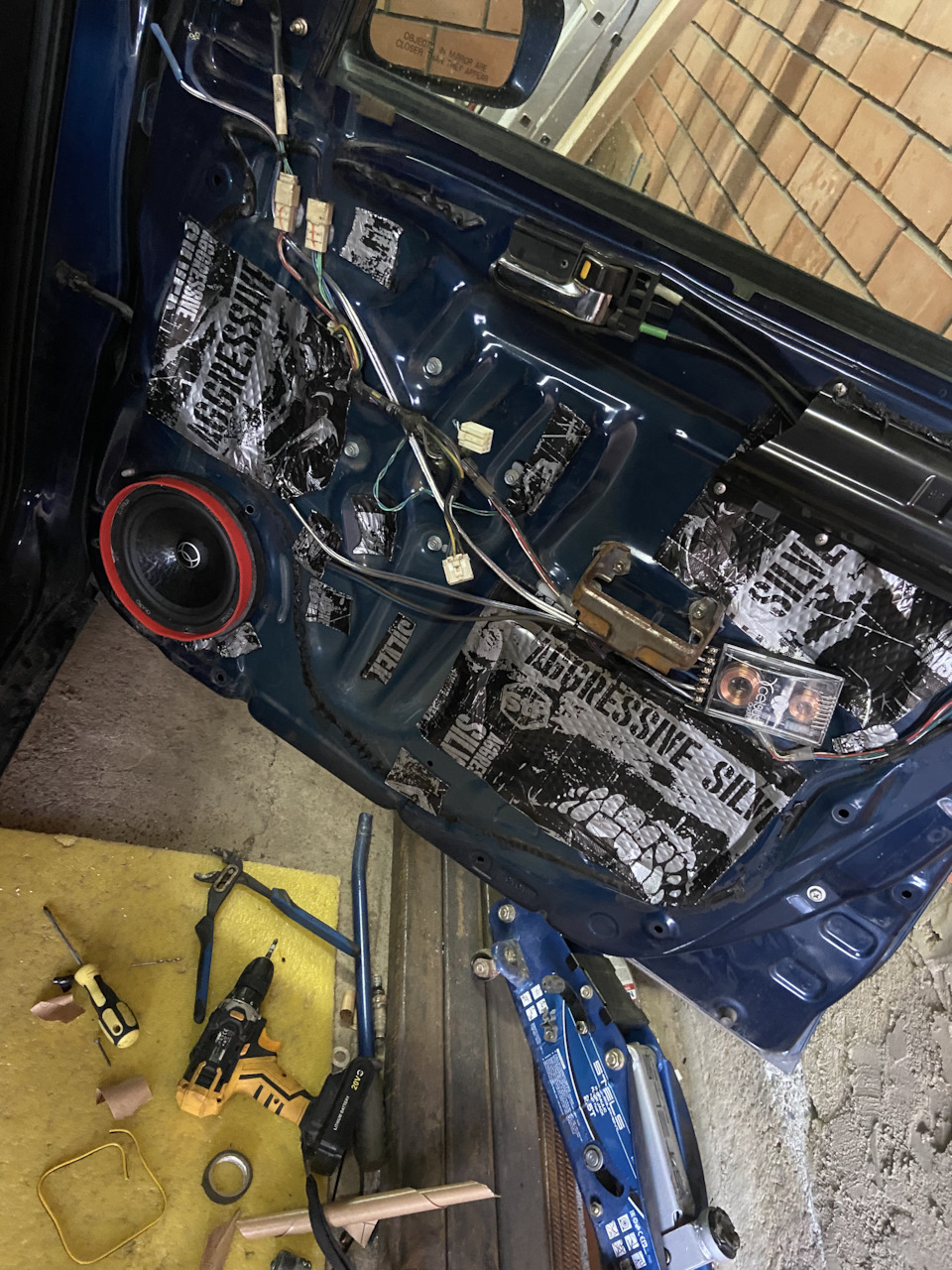 Установка музыки и шумоизоляция — Toyota Matrix (1G), 1,8 л, 2002 года ...