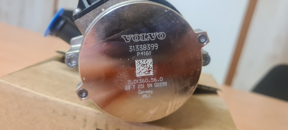31338399 Дополнительный насос системы охлаждения Насос антифриза Volvo ...