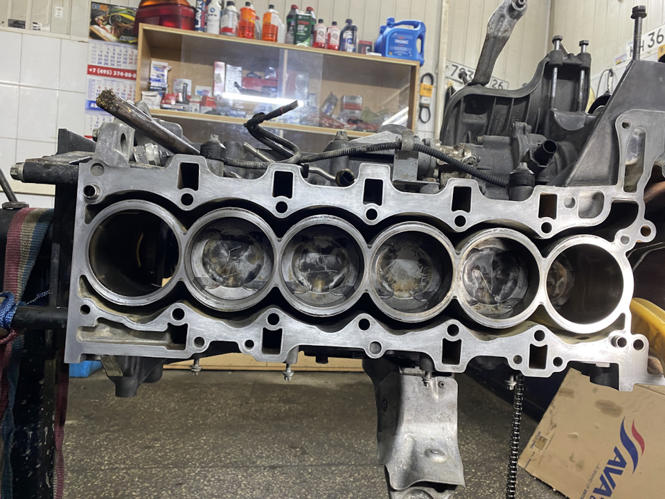 Сборка Поршневой, кольца и вкладыши — BMW 5 series (E60), 3,5 л, 2008 ...