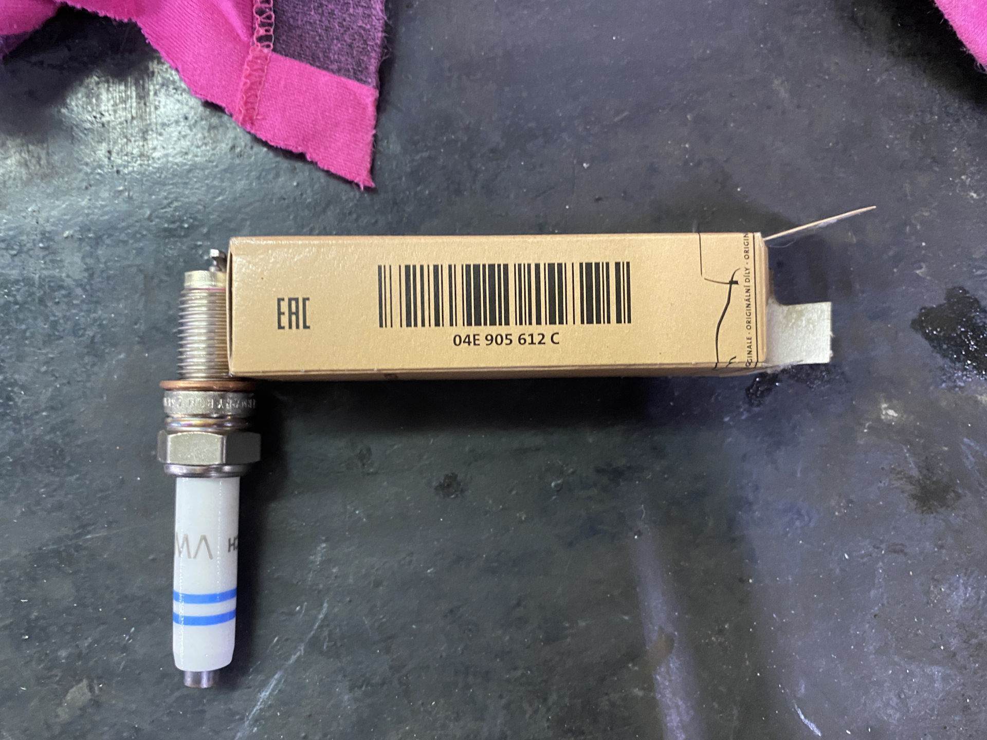 Замена антифриза и замена свечей зажигания на пробеге 93095 у официалов ...